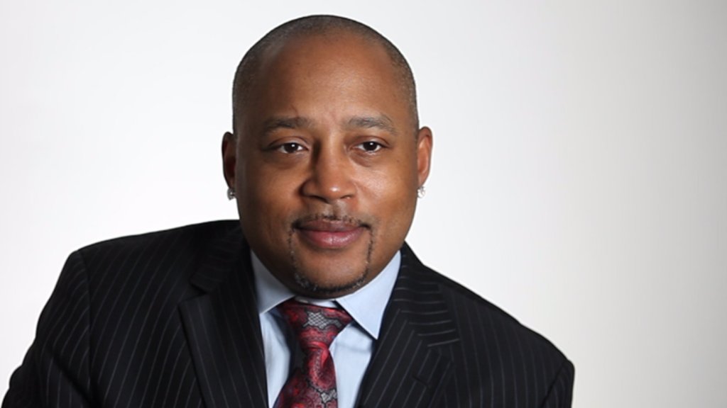 Daymond John's Step-by-Step Guide to Connecting With Celebrity ...