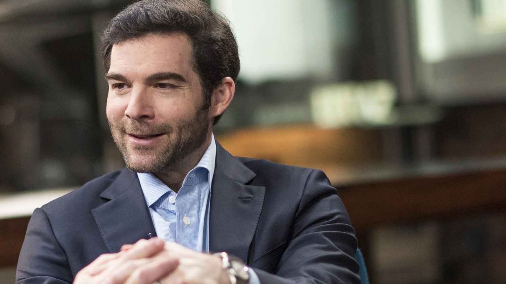 In Just 3 Words, LinkedIn's CEO Taught a Brilliant Lesson in How to ...
