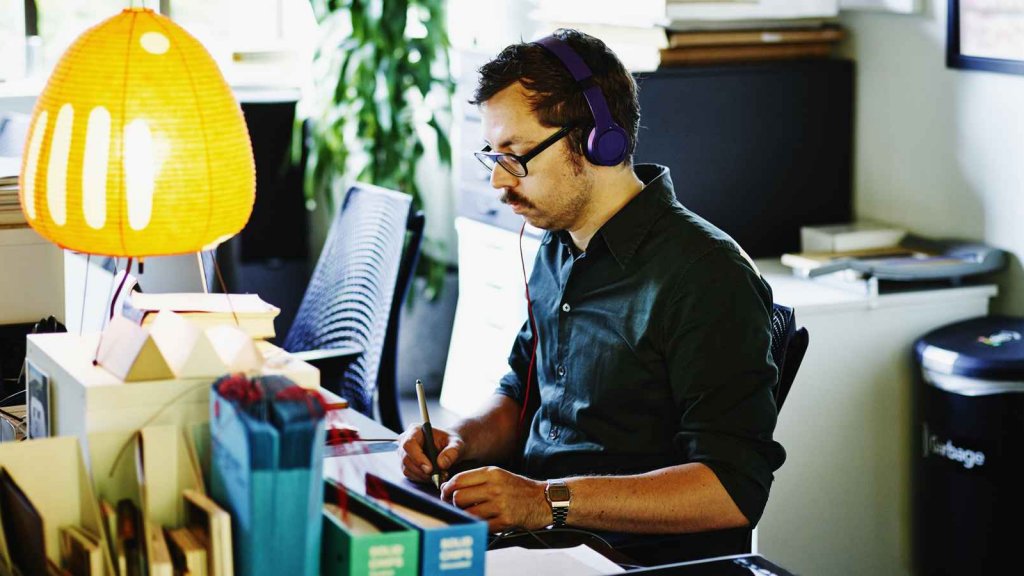 Here Are the 3 Things Tripping Your Goal to Be More Productive | Inc.com