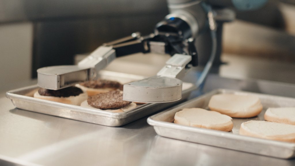 This Robot Can Cook the Perfect Burger. Should America's 2.3 Million ...