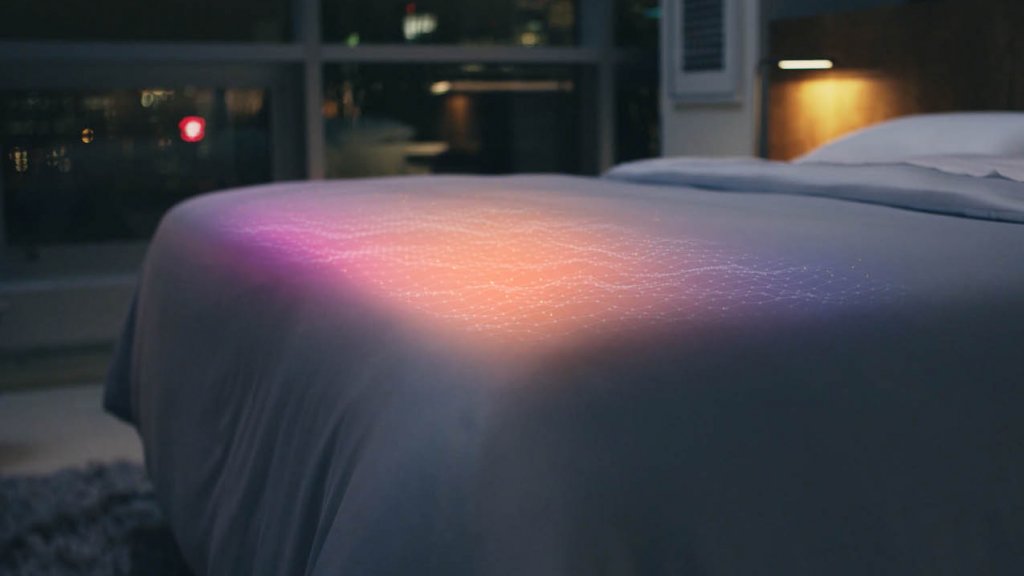 Tested: A High-Tech Bed That Put Me to Sleep Faster Than a Boring ...