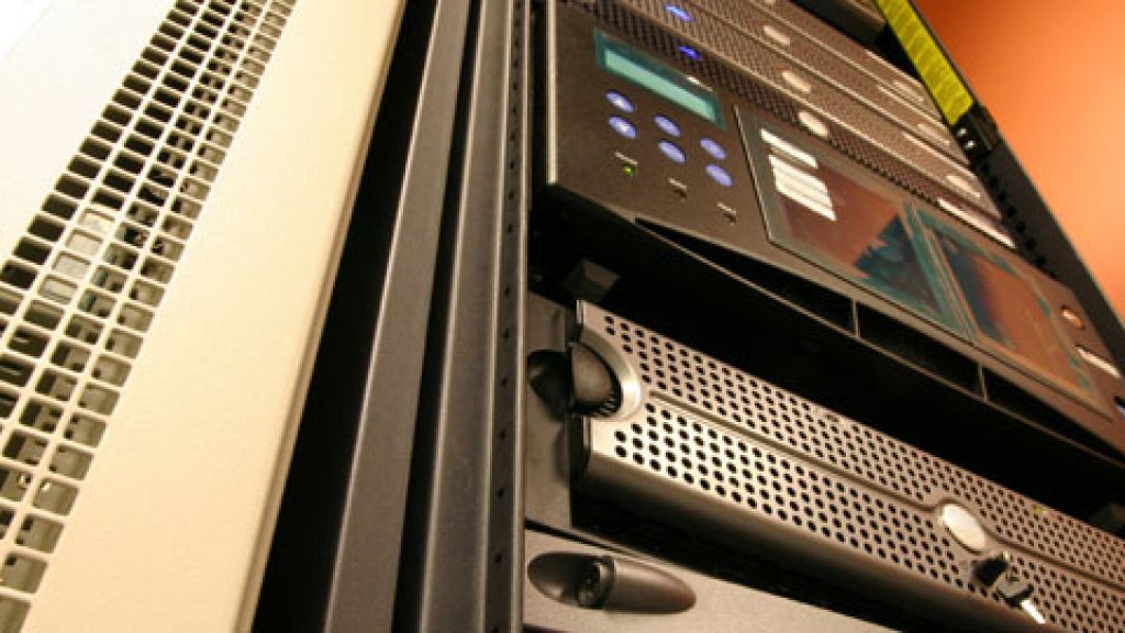 5 Tips for Buying a Server | Inc.com