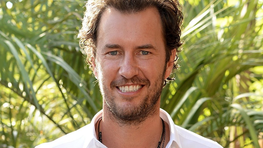 The Hilarious Story of How Toms Shoes Got Into Nordstrom | Inc.com