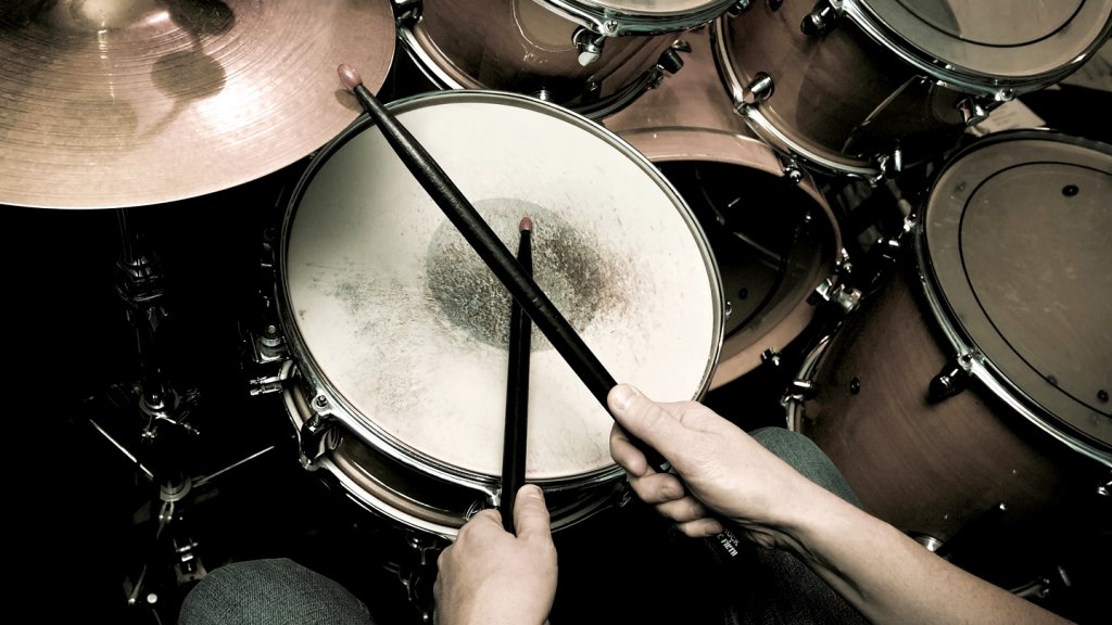 9 Unlikely Ways to Drum Up New Customers | Inc.com