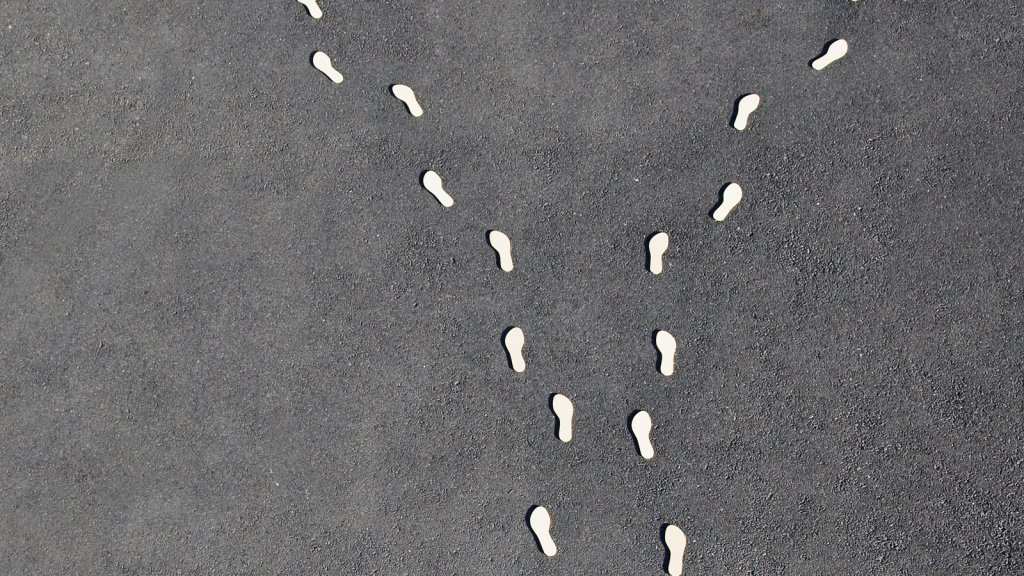 4 Ways To Build Leaders, Not Followers | Inc.com