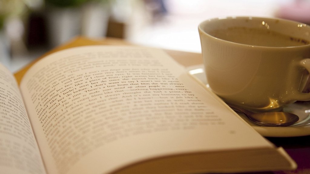 4 Habits That Will Transform Your Morning Routine, According to This ...