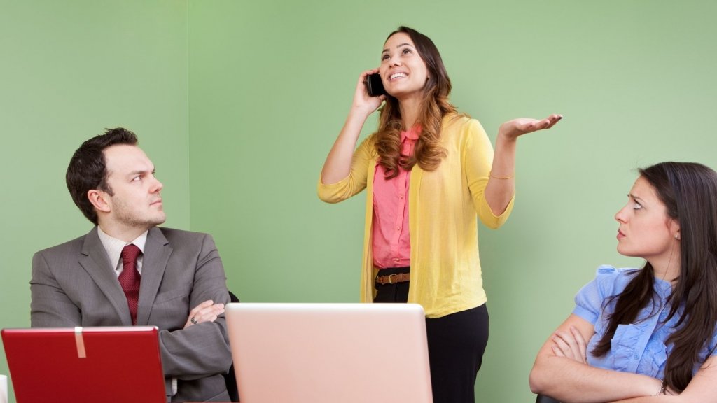 These 5 Technology Bad Habits Are Holding You Back, Here's How to Fix ...