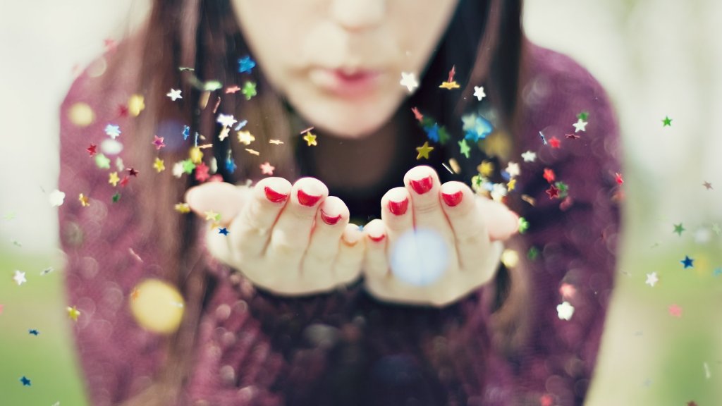 6 Ways Anyone Can Genuinely Be More Charming | Inc.com