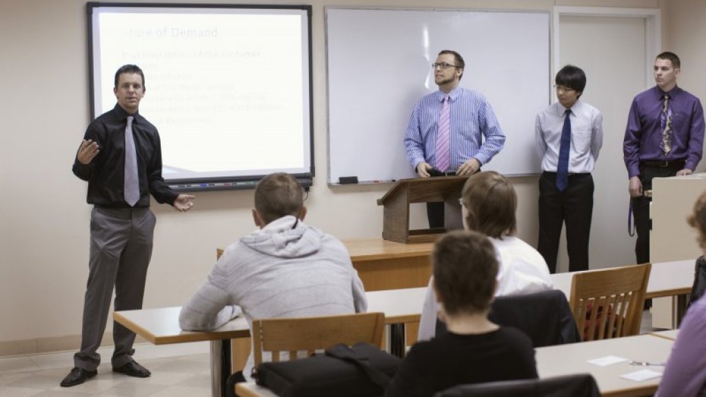 6 Tips for Creating an Effective Management Training Program | Inc.com