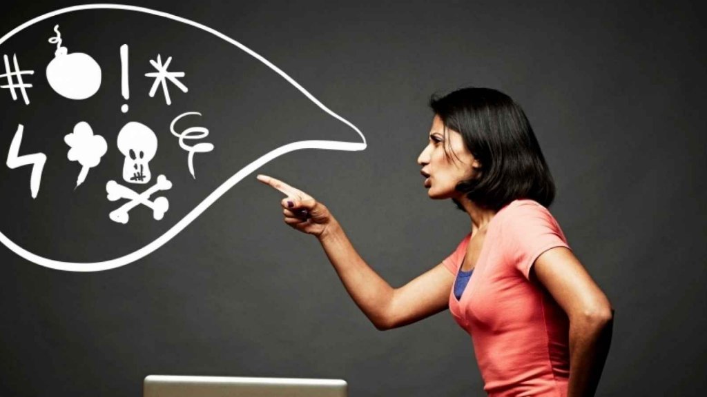 The 7 Golden Rules of How to Give Criticism Without Sounding Like a ...