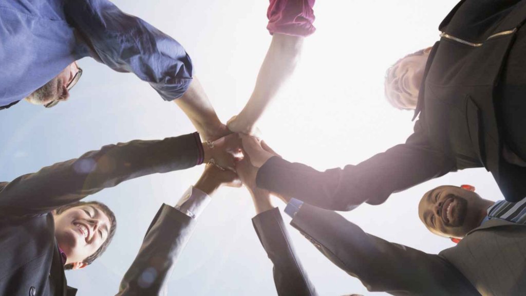 9 Ways to Make People Feel Empowered With Intent-Based Leadership | Inc.com