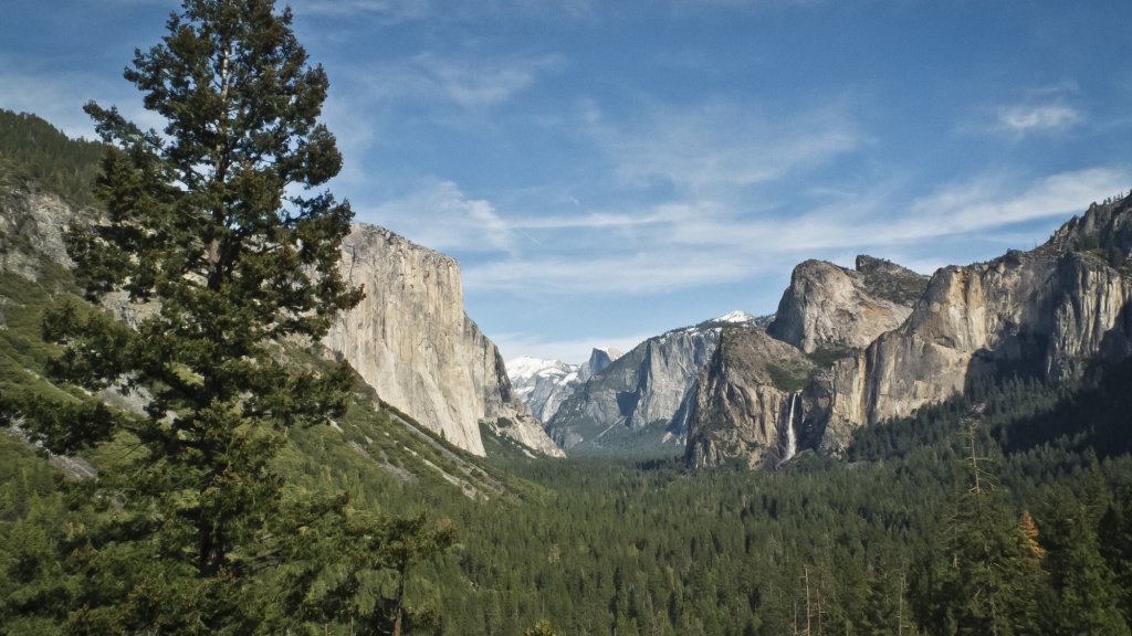 Take a Virtual Reality Tour of Yosemite National Park, Narrated by ...