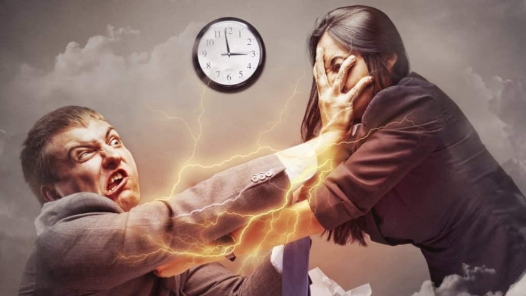 25 Things You Should Never Do at Work | Inc.com