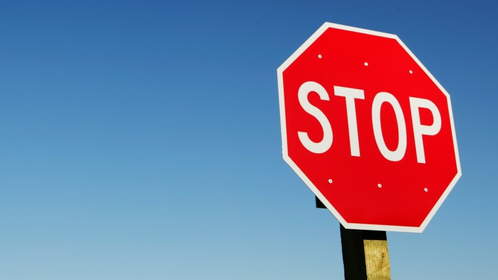 7 Things You Should Stop Doing at Work Immediately | Inc.com