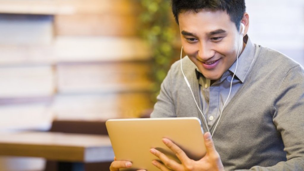 5 Tips to Make Livestreaming Work for Your Business | Inc.com