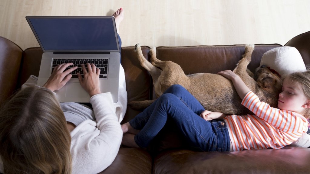 3 Ways to Show Your Boss Working From Home Works | Inc.com