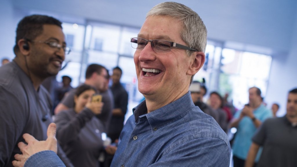 Richard Branson and Tim Cook Wake Up at This Ungodly Hour (and You ...