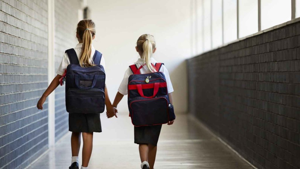 9 Valuable Lessons I Learned in the Real World (and Not in School ...