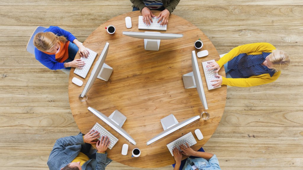 10 Things Successful People Do to Become Experts | Inc.com