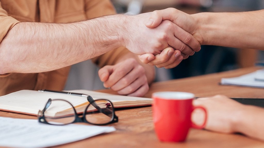 How to Successfully Poach Talent From the Biggest Companies In Your ...