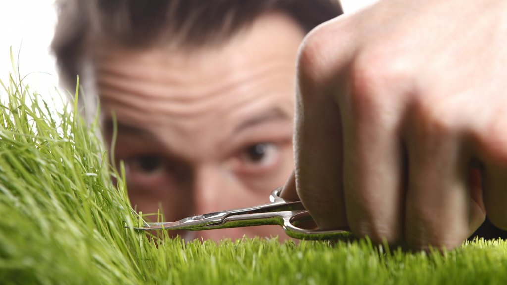 How Perfectionism Tricks You Into Downplaying Your Own Value | Inc.com