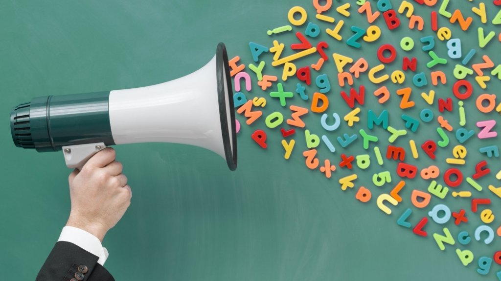 4 Speaking Mistakes that Could Jeopardize Your Career | Inc.com