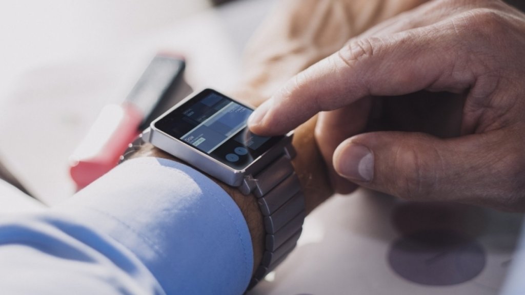 Wearable Tech in 2016: The Trend Your Company Must Capitalize On | Inc.com