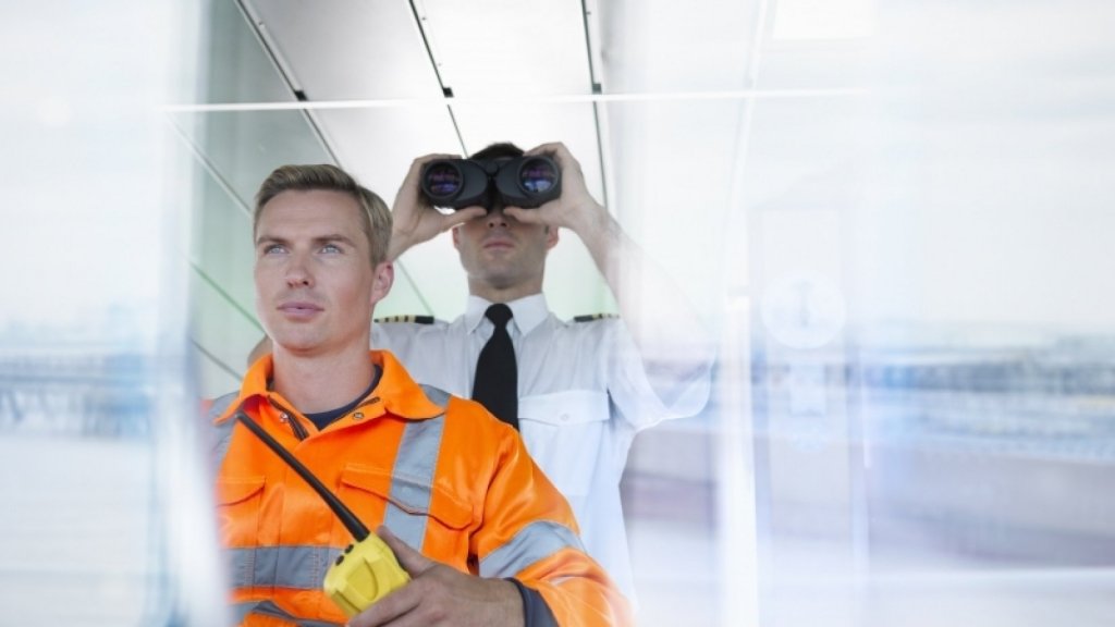 7 Leadership Tips From a Veteran Ship Captain | Inc.com