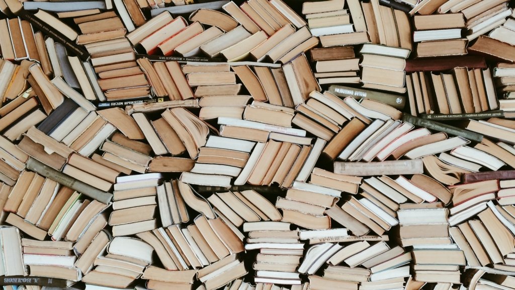 Read 200 Books This Year by Making This 1 Tiny Change to Your Routine ...