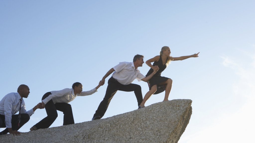 5 Ways the Best Leaders Help Others Help Themselves | Inc.com