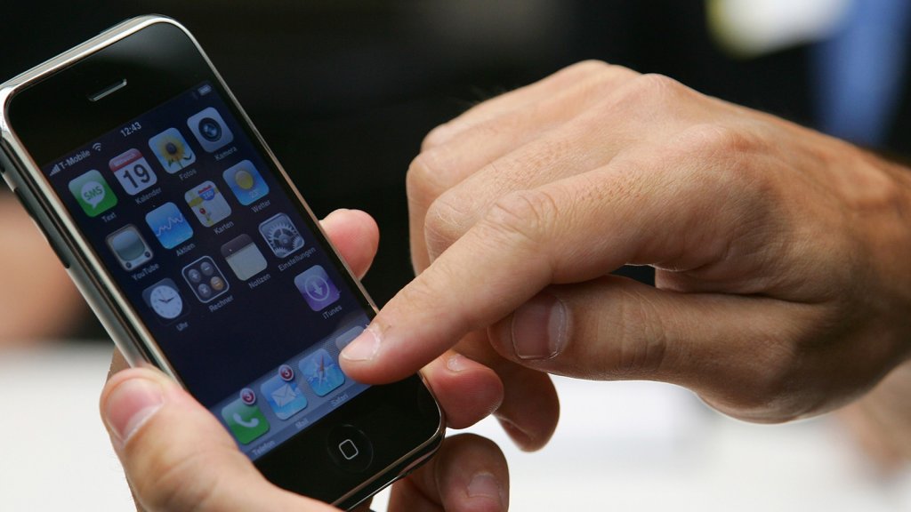 How the iPhone Has Changed the World Over the Past 10 Years | Inc.com