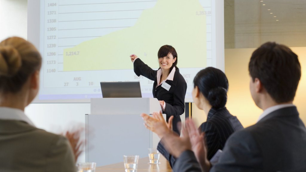 Why Over Using PowerPoint Is Hurting Your Ability to Influence People ...