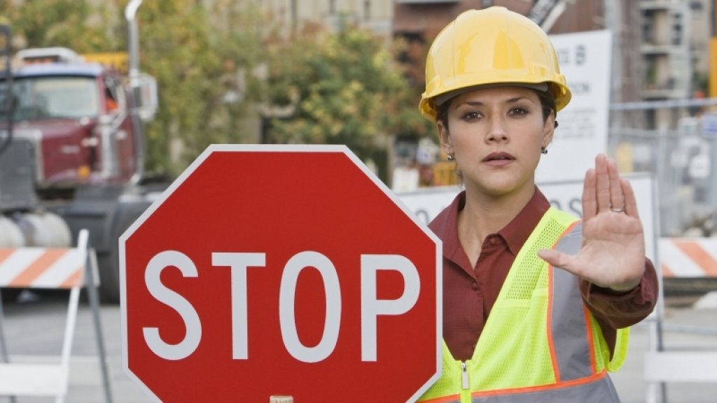 3 Things Your Business Should Stop Doing in 2015 | Inc.com