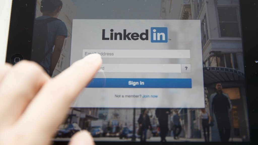 LinkedIn Redesigned Your Profile Page. Here Are the 4 Changes You Need ...