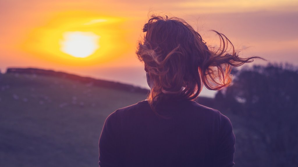 5 Ways to Stop Feeling So Scattered and Get Centered | Inc.com