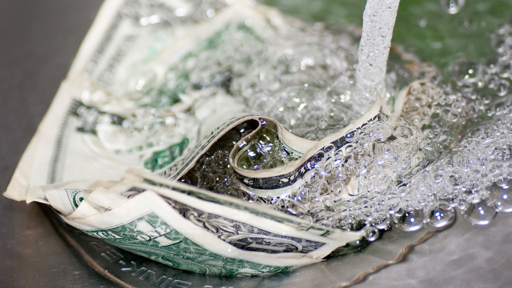 How Anyone Can Become Addicted to Money | Inc.com