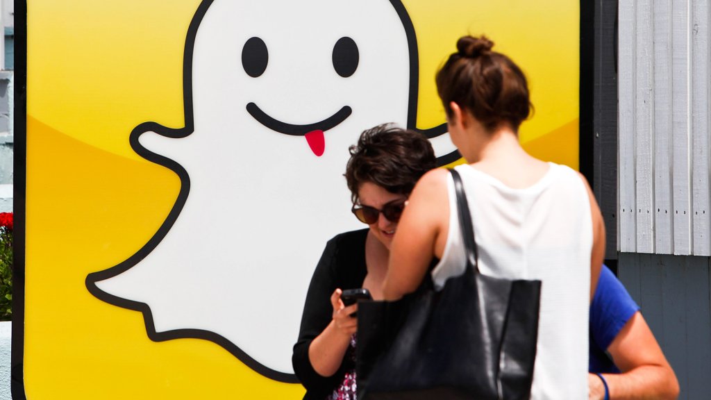 3 Snapchat Accounts That Will Teach You More Than a Stanford MBA | Inc.com