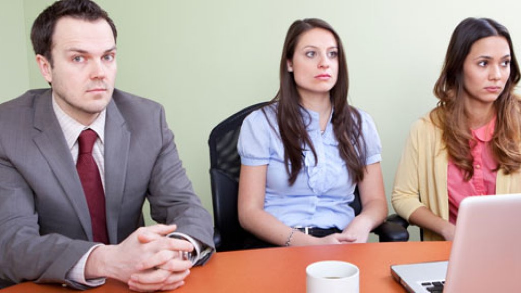 9 Dumb Ways to Ruin a Meeting | Inc.com