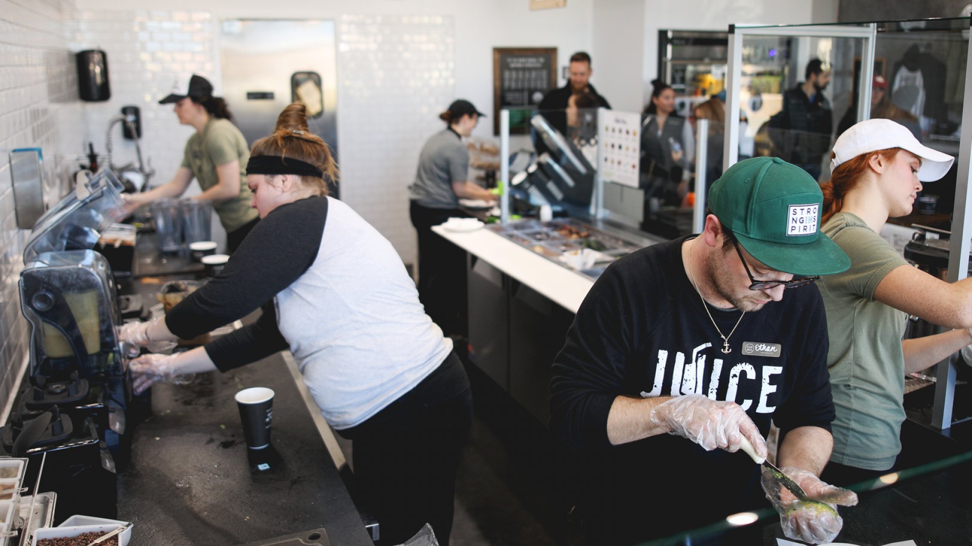 From Gyms to Juice Bars, These Are the 10 Hottest Franchise Businesses ...