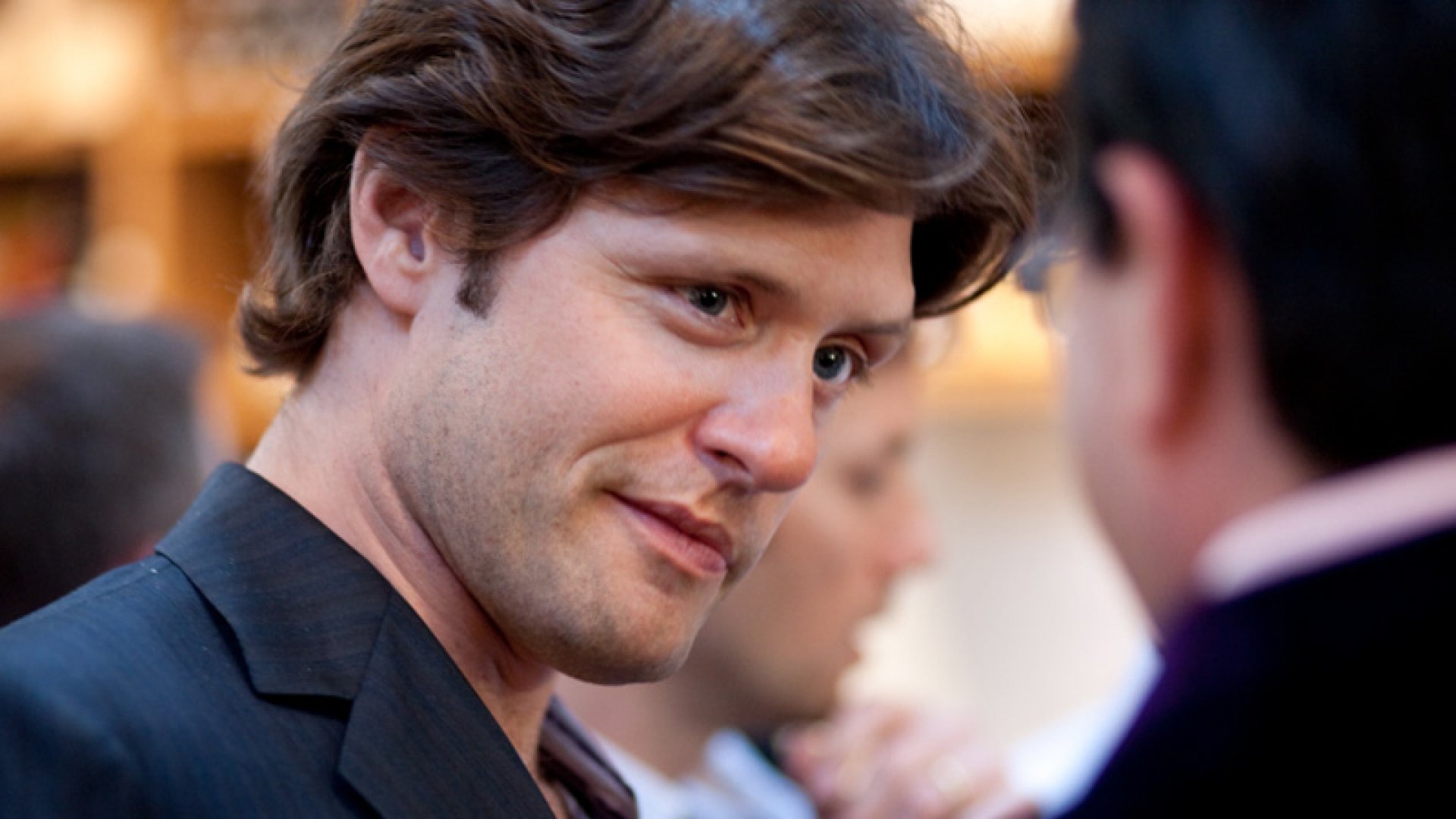 Area Man Fixes Employee Reviews | Inc.com