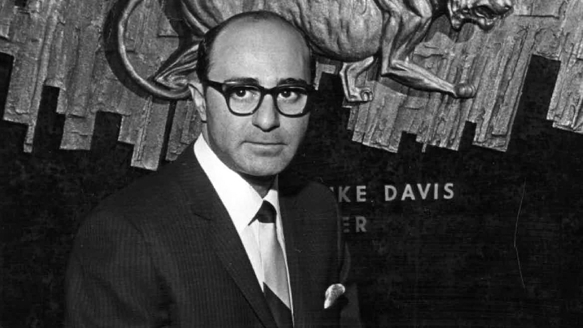 They Called Him the World's Grumpiest Boss. Now He's Dead | Inc.com