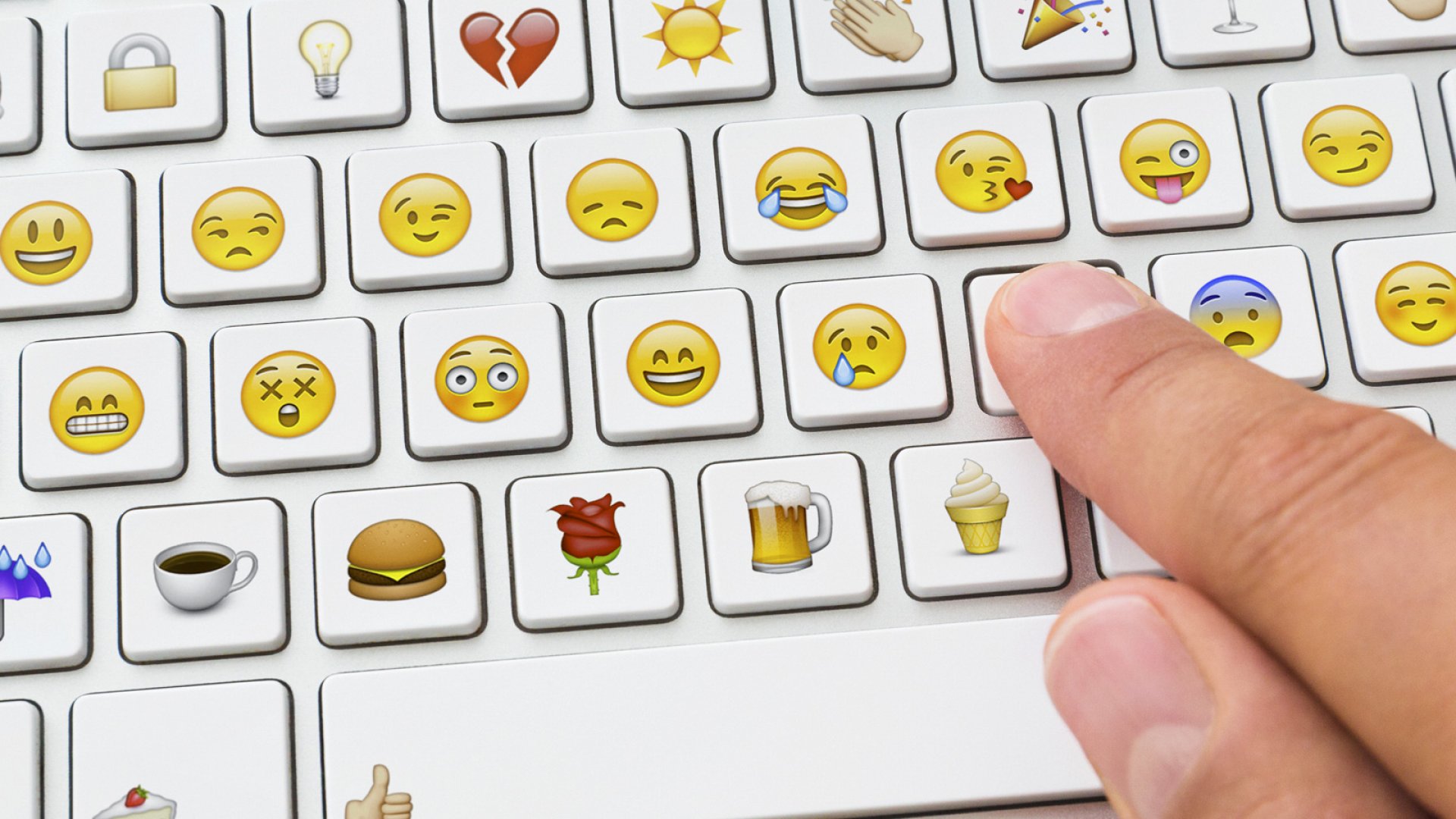 9 Behaviors Cultivated by the Ultra-Charismatic | Inc.com