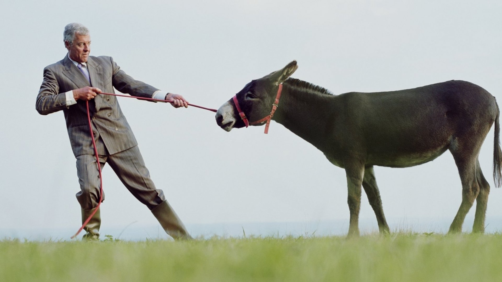 5 Ways to Boost Your Influence and Improve Employee Engagement | Inc.com