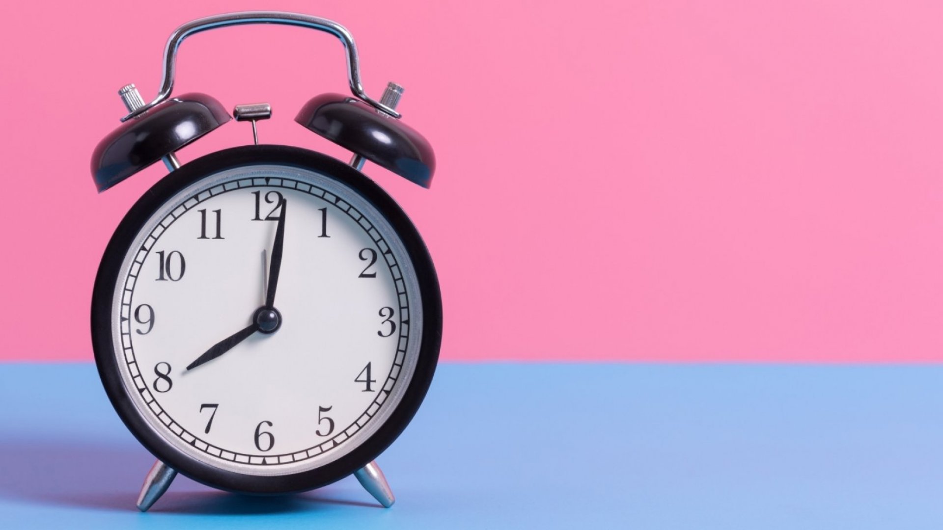 It's Official: A Massive Sleep Study of 44,000 People Shows Exactly How ...