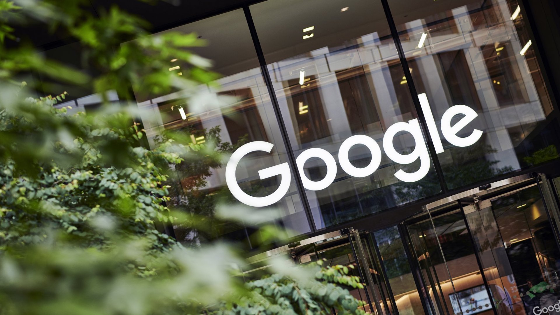 A Google Executive Reviewed More Than 20,000 Resumes--Here's His ...