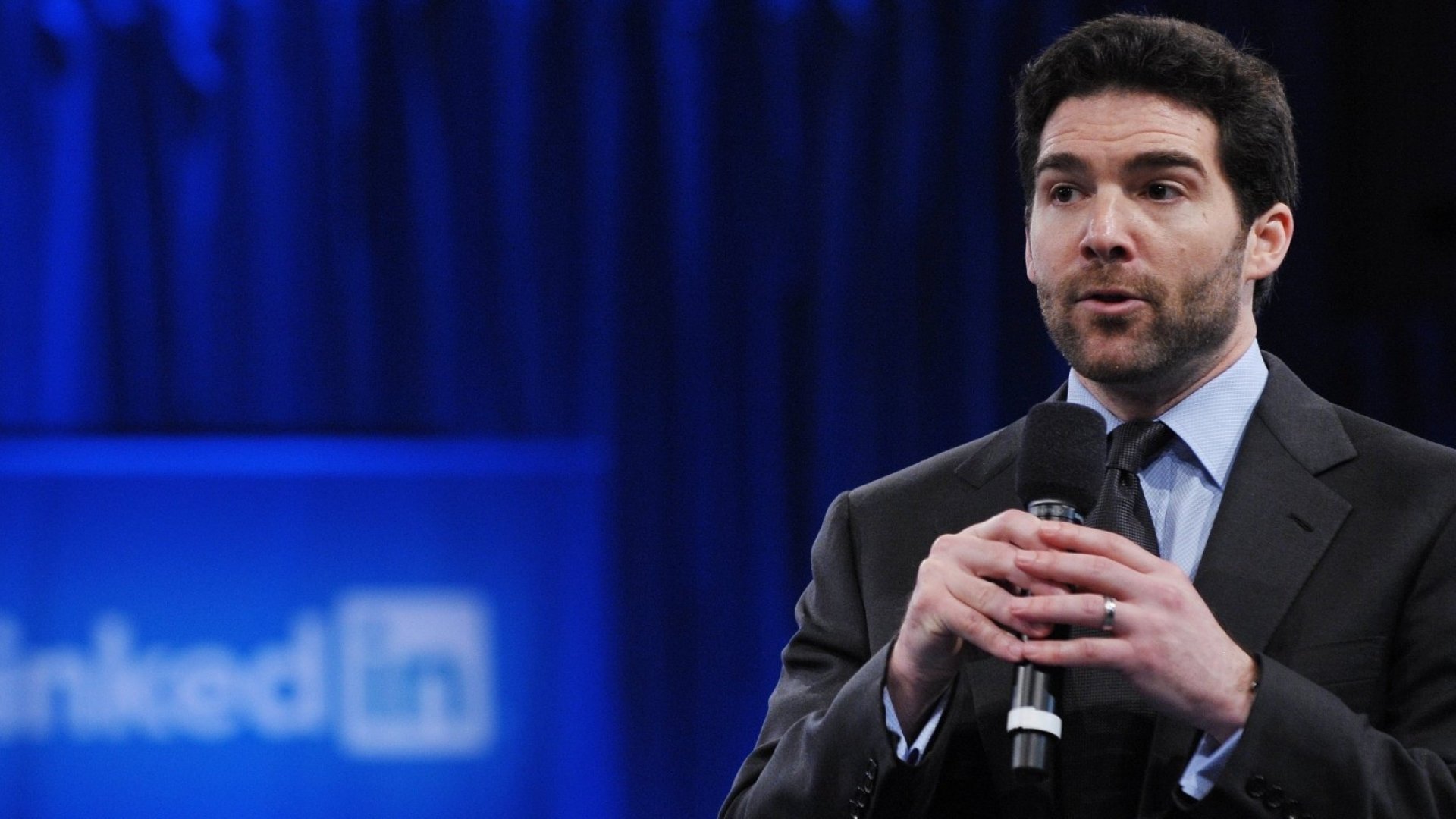 LinkedIn CEO Jeff Weiner Became a Better Leader With This 1 Simple ...