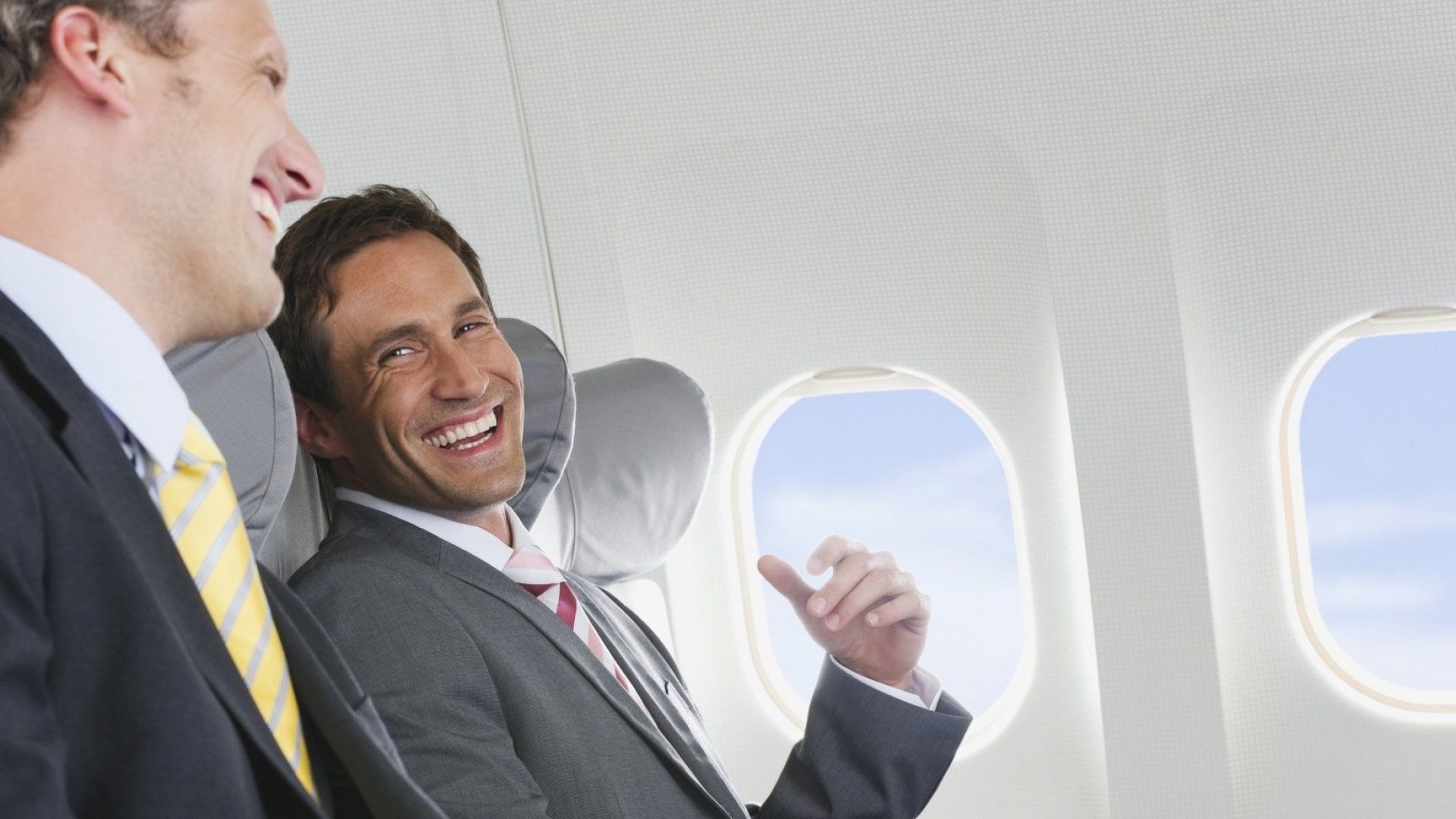 The 4 Best Ways to Network on Your Next Business Flight | Inc.com