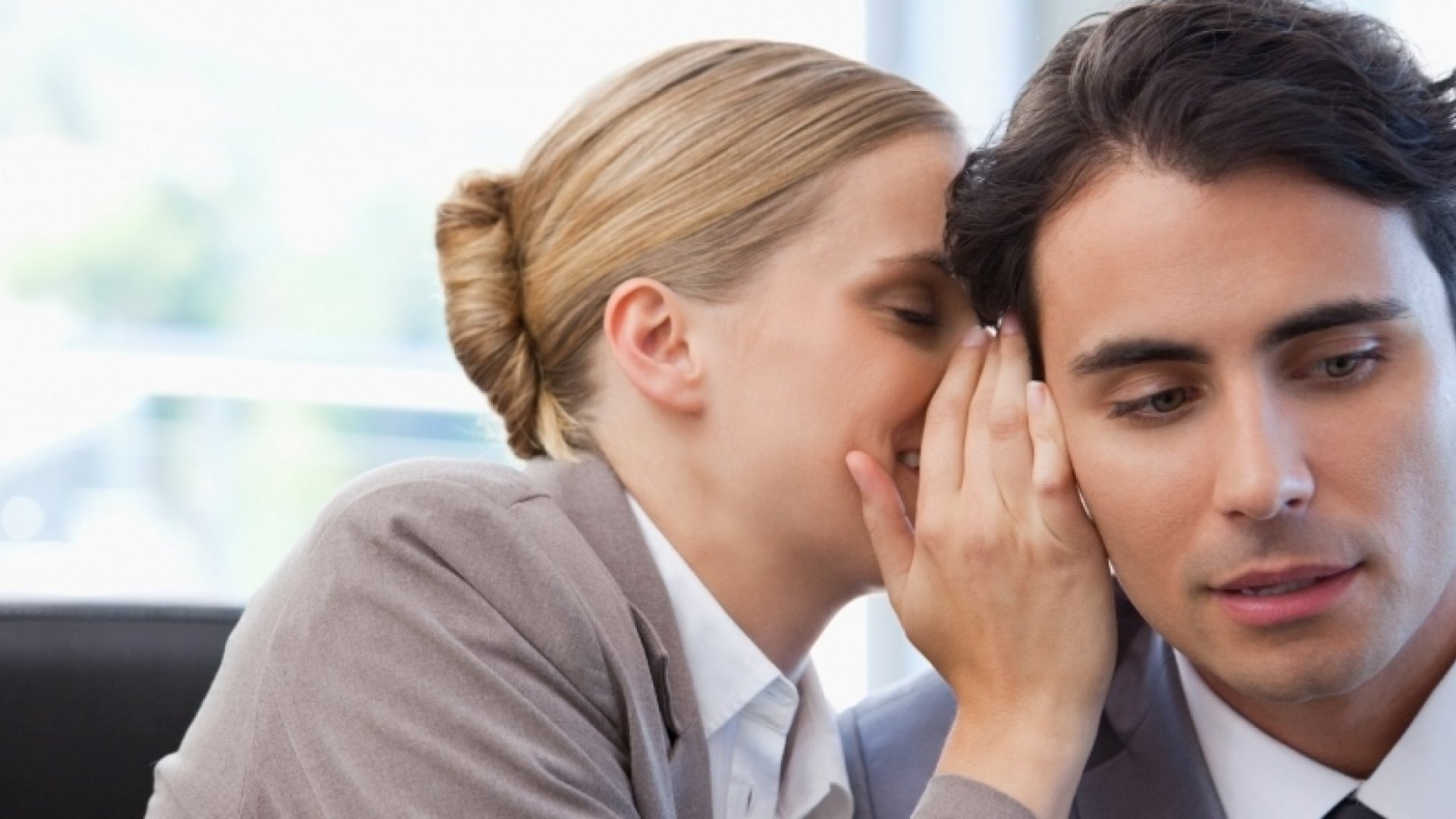 10 Habits That Make Everyone At The Office Hate You | Inc.com