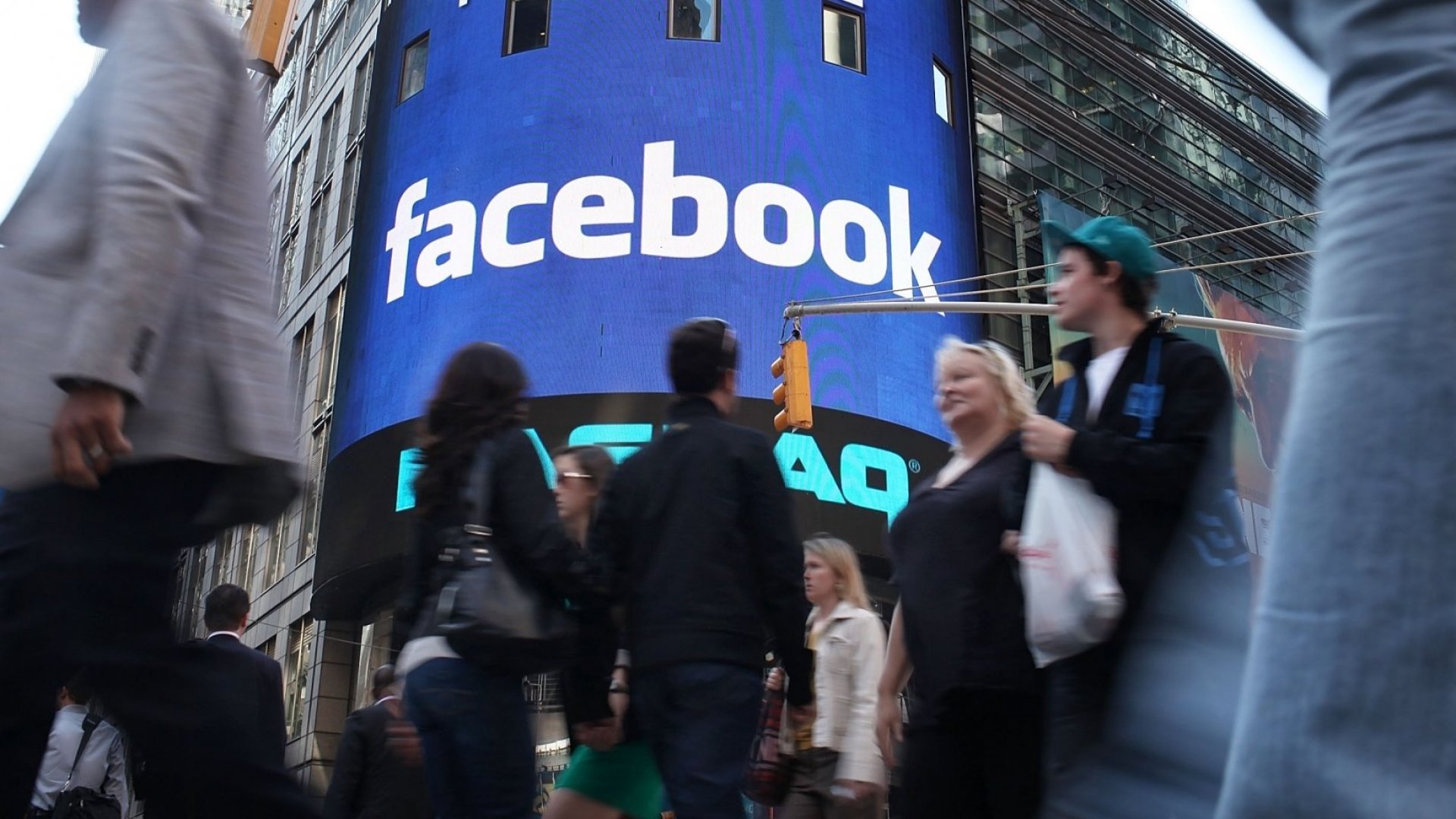 Facebook Ad Revenue Is Skyrocketing | Inc.com