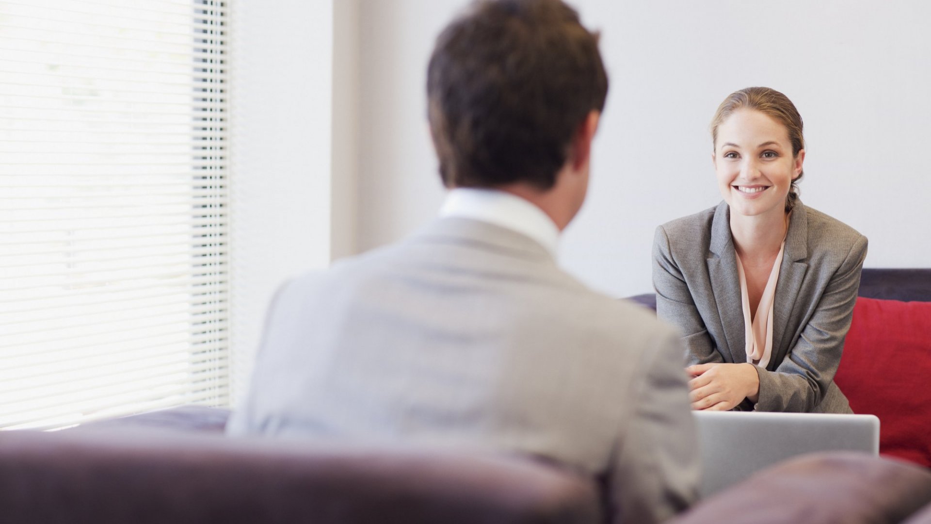 10 Tell-Tale Signs You Know You Are Having a Successful Interview | Inc.com